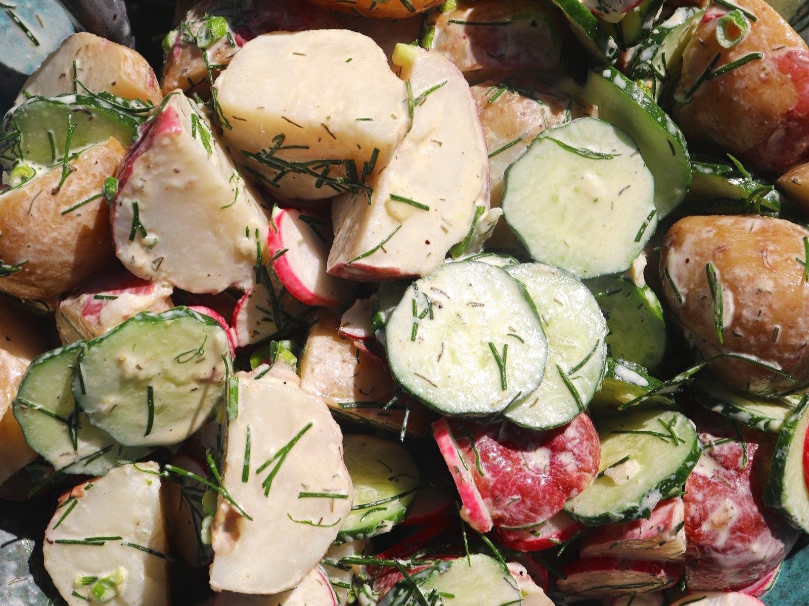 Creamy Hot and Sweet Dill Potato Salad – Smak Dab Mustard